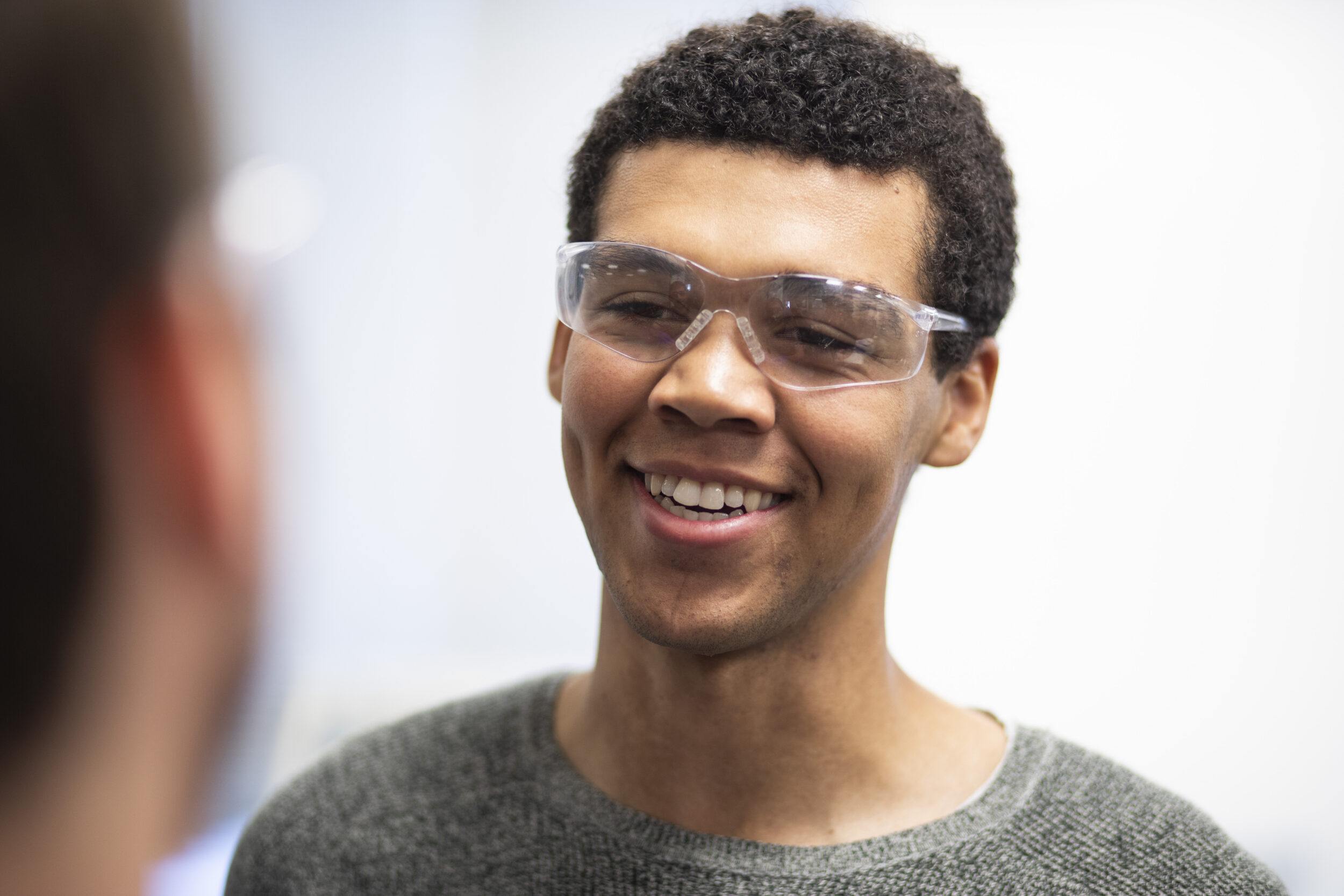PhD Studentships - The Faraday Institution PhD Studentships - The Faraday Institution